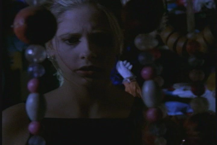1x09 - The Puppet Show - KMP-DVD2702 - Sarah Michelle Gellar Fan ...