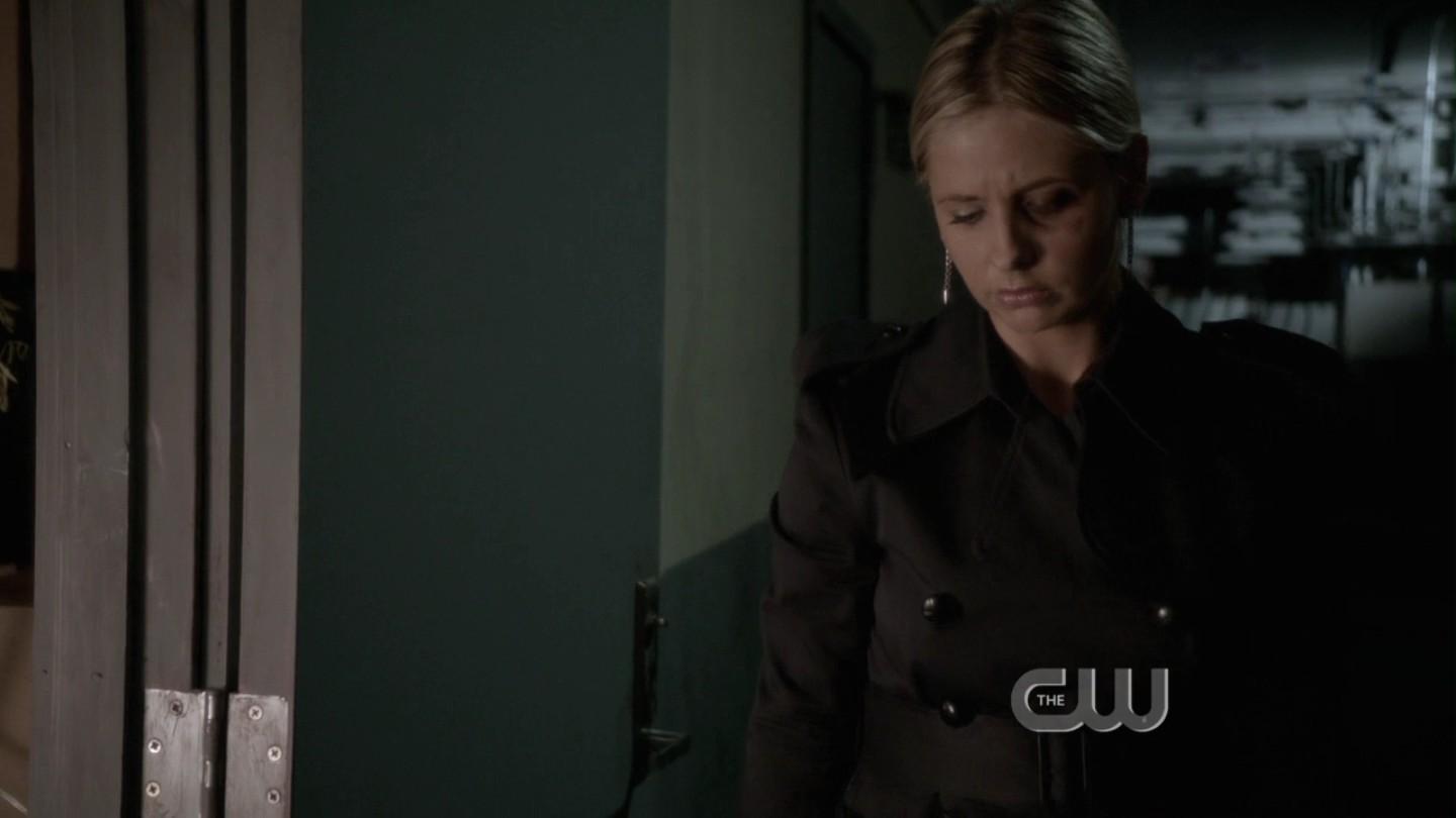 1x10 - That's What You Get for Trying to Kill Me - SMGF110-425 - Sarah ...